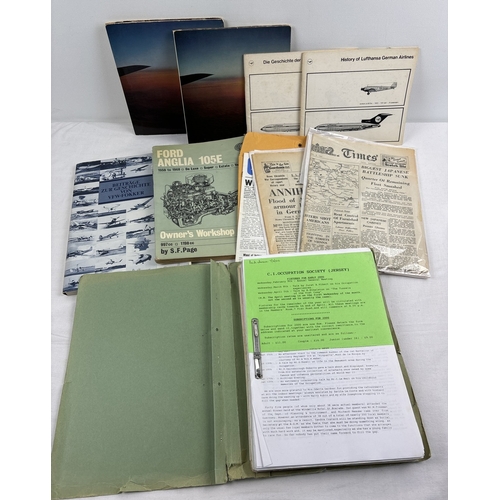 A collection of assorted vintage ephemera & books to include books ...