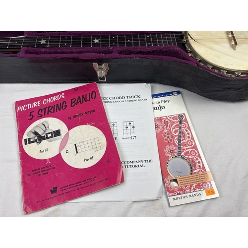 A Barnes & Mullins Perfect No. 2 zither banjo with vintage cloth bound ...