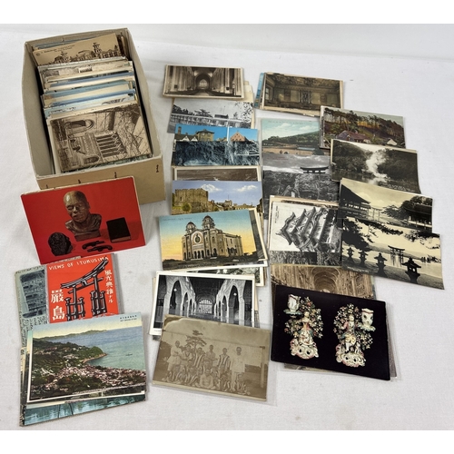 A box of 370+ assorted early 20th century British & worldwide postcards ...