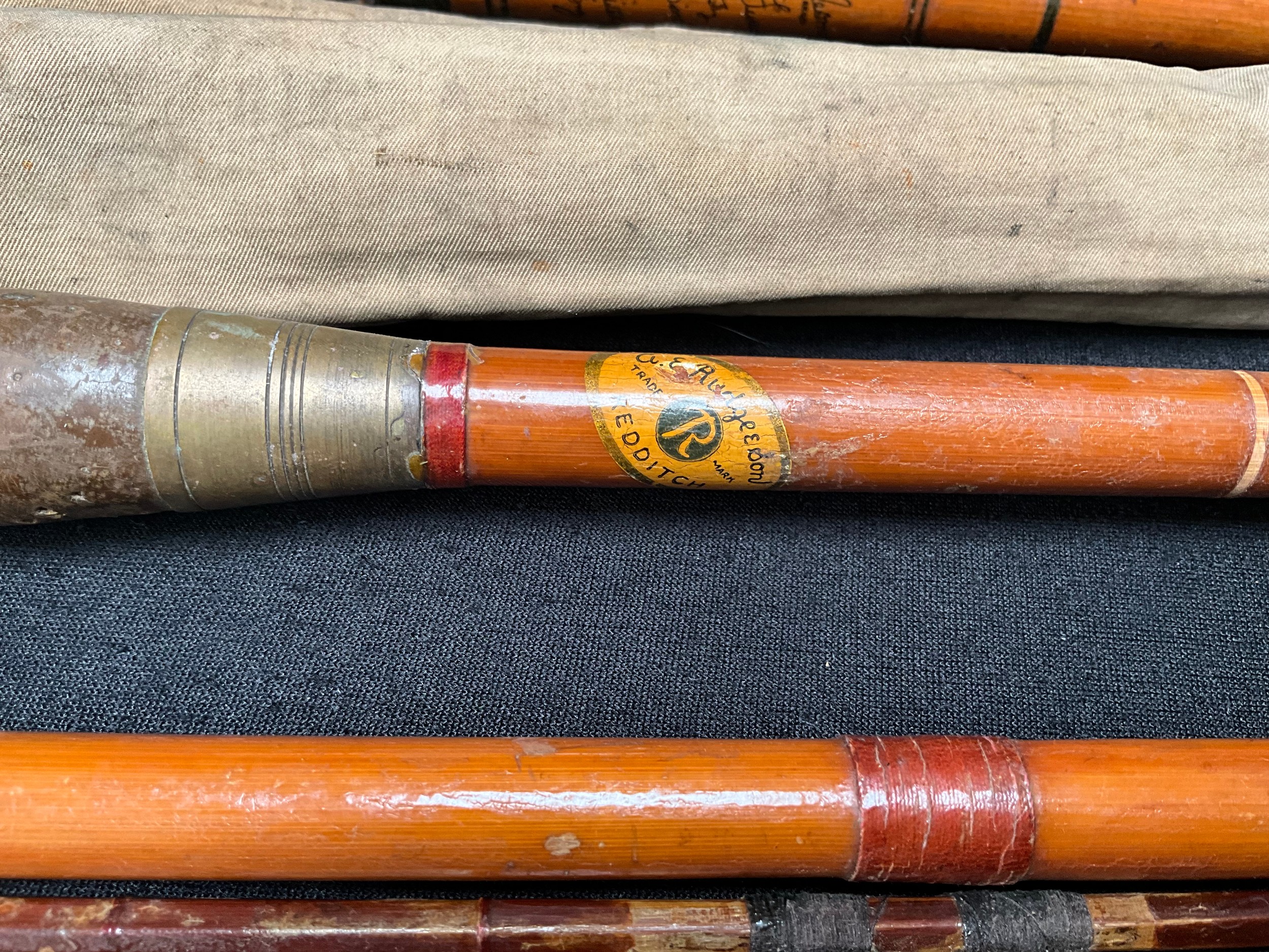 3 VINTAGE SPLIT CANE FISHING RODS TO INCLUDE 2 PCE FLY ROD AND 2 x 3 ...