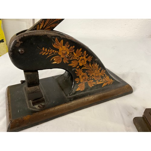 2 VINTAGE CAST IRON LETTER STAMPS