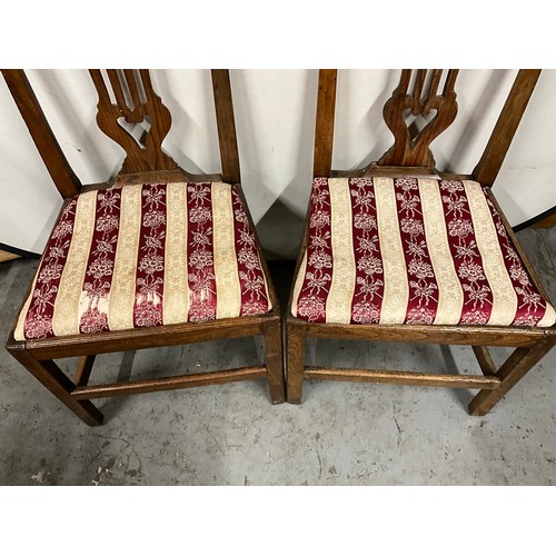 PAIR OF OAK SPLAT BACK DINING CHAIRS WITH UPHOLSTERED SEATS