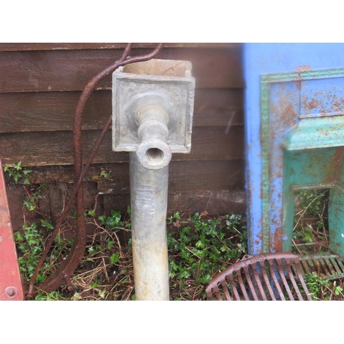 Lead water pump