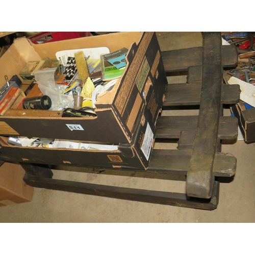 Wooden cradle,luggage rack