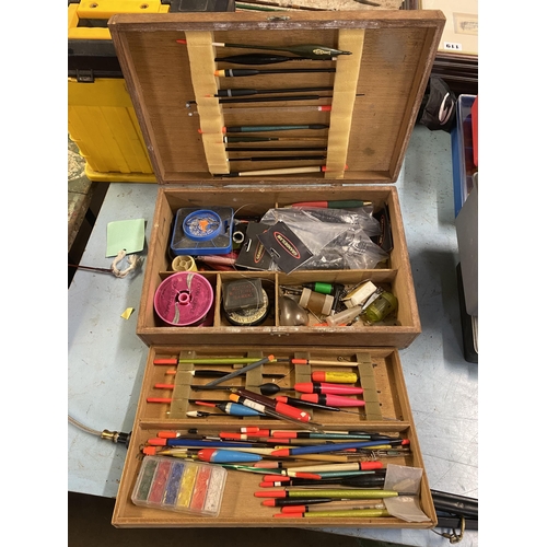 Box of fishing tackle & floats