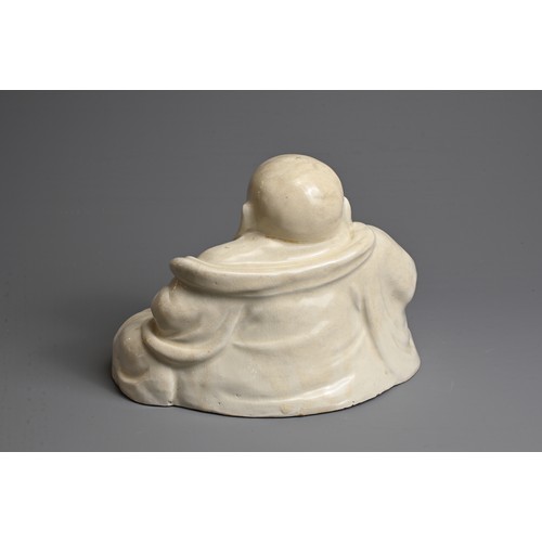 A CHINESE BLANC DE CHINE PORCELAIN FIGURE OF BUDAI, 19/20TH CENTURY ...