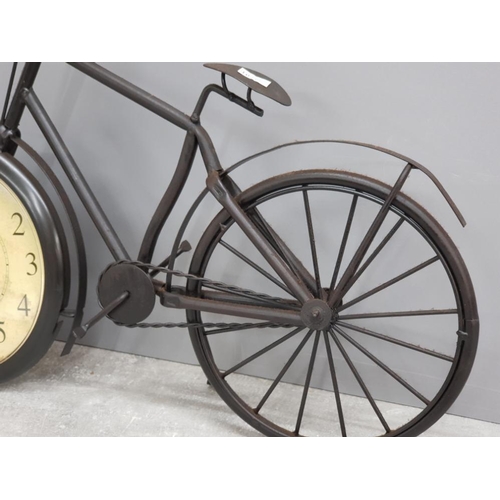 Vintage Landon Tyler London metal bicycle clock