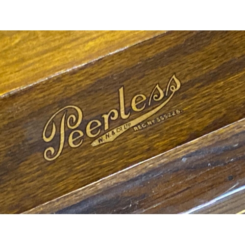 Vintage Mahogany Peerless W.N & Co LTD gramophone cabinet - 60x45.5cm ...