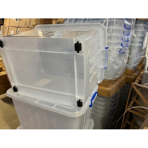 5 X NEW LARGE 160L STACKING STORAGE BOXES ON WHEELS