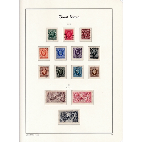 Lighthouse hingeless album pages with definitive only, over 1300 stamps ...