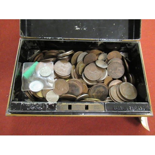 CHANGE BOX OF COINS