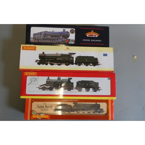 Four G.W.R. locomotives comprising Bachmann 4936 Kinlet Hall, Hornby ...