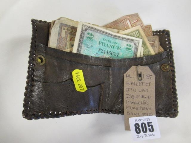 WALLET OF WWII ISSUE AND EARLIER EUROPEAN BANK NOTES