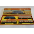Triang Hornby R645 Freightliner Train set with diesel locomotive and ...