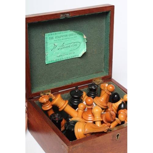 A JAQUES BOX AND EBONY STAUNTON PATTERN CHESS SET, late Victorian ...