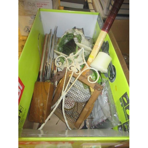 BOX OF MISCELLANEOUS ITEMS