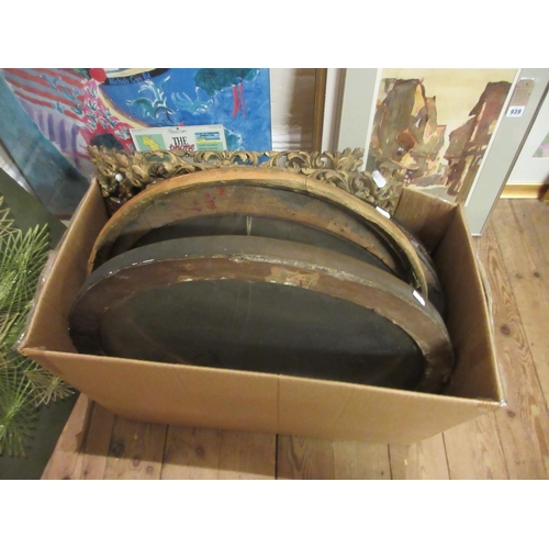 BOX OF VINTAGE PICTURE FRAMES ETC