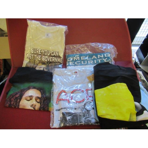 BOX OF T-SHIRTS INCLUDING BOB MARLEY AND WALLACE AND GROMIT