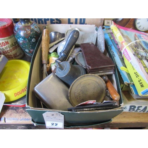 BOX OF COLLECTABLES