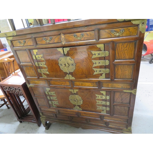 Korean storage chest with two cupboards and four drawers