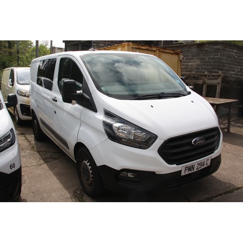 PMN294C White Ford Transit Custom 1995cc First Registered 17.06.2020 ...