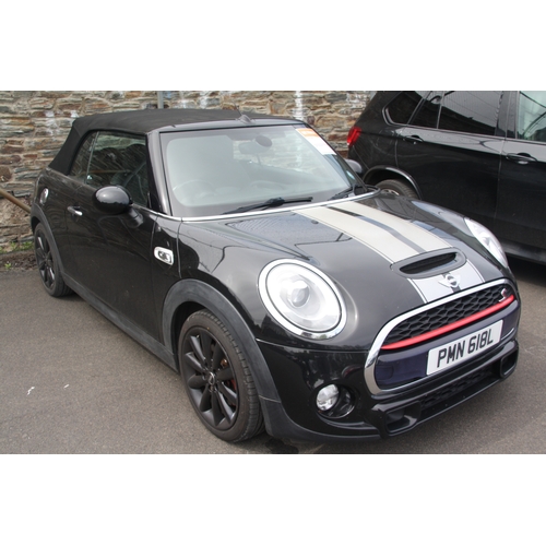 PMN618L Black Mini Cooper S Convertible 1998cc First Registered 12.11. ...