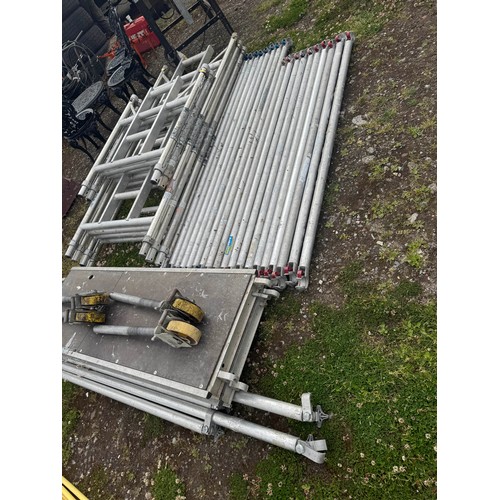 BOSS Alloy Scaffold Tower 5.2m Tall, Single Width (1.8m) High-quality ...