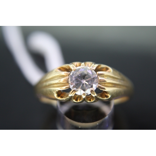 9ct gold gents white stone ring, size U