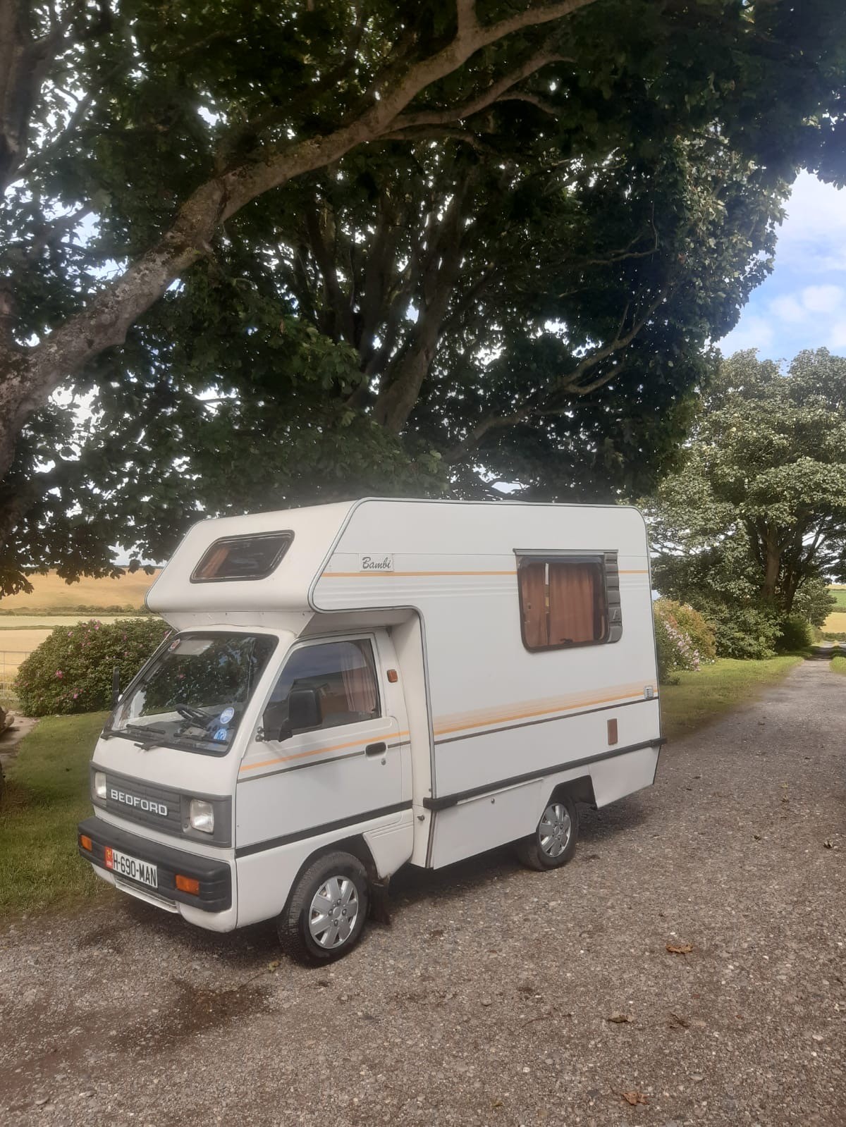 H690MAN White Bedford Rascal Motorhome 970cc First Registered 17.05. ...