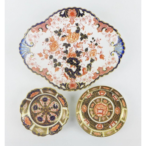 Bloor Derby Imari serving dish and a Royal Crown Derby Imari dish and ...