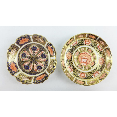Bloor Derby Imari serving dish and a Royal Crown Derby Imari dish and ...