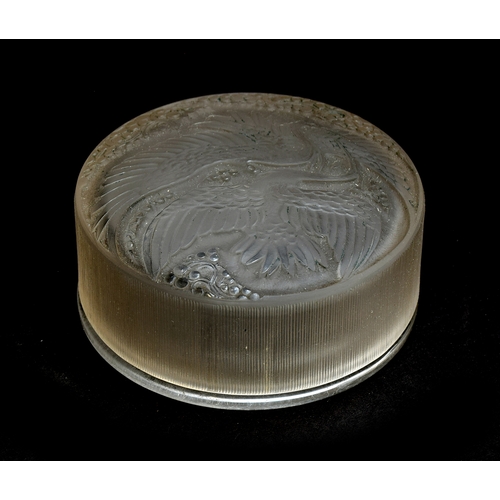 A Rene Lalique "Rambouillet" round covered box c.1924, model 60, in two ...