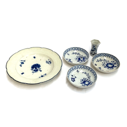 A late 18th century Caughley 'Carnation' pattern plate c.1785-90, with ...