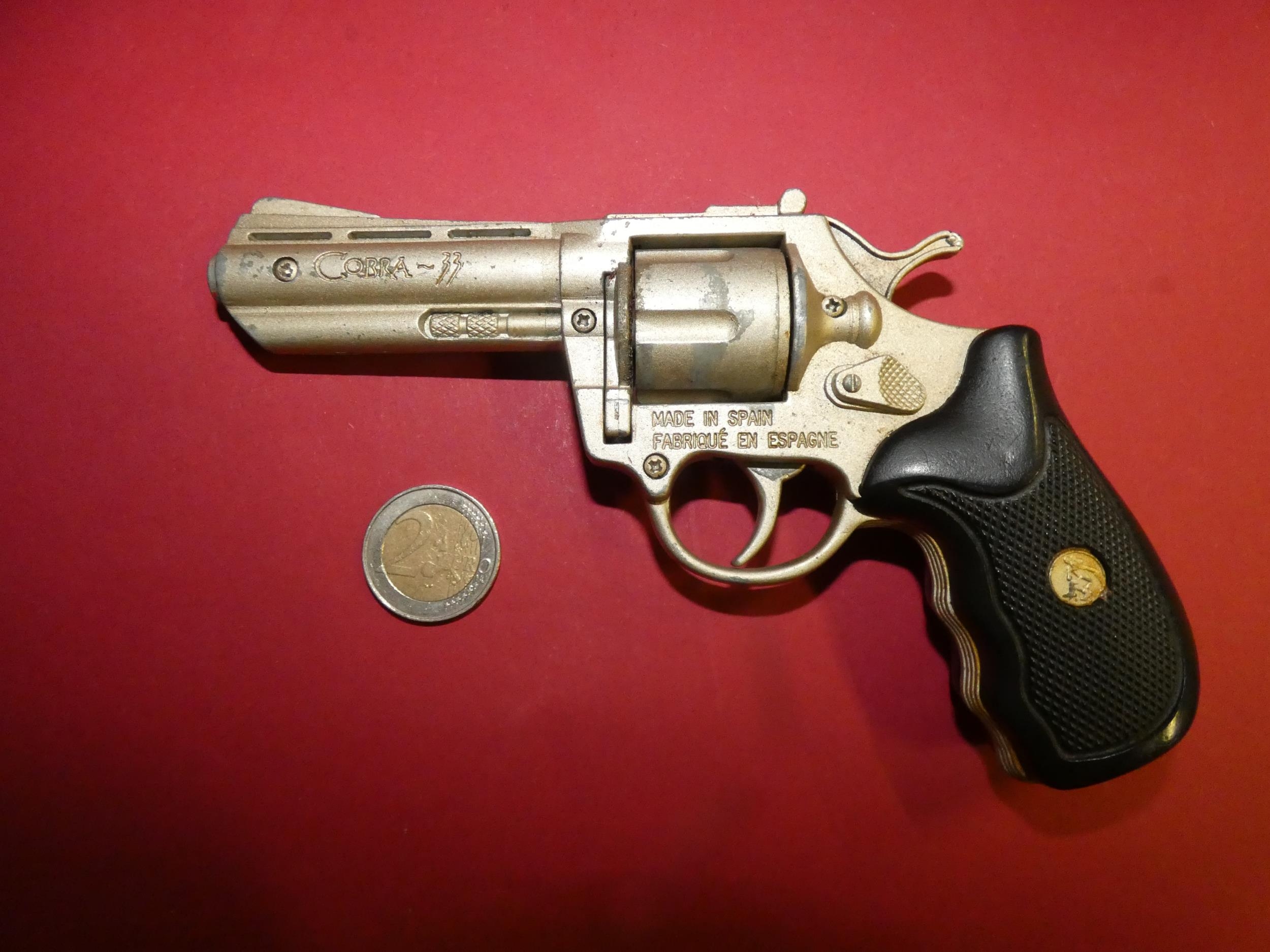 VINTAGE SPANISH COBRA-33 COLT