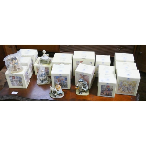 A collection of boxed Leonardo figures - Crisalis Collection Paint Box ...