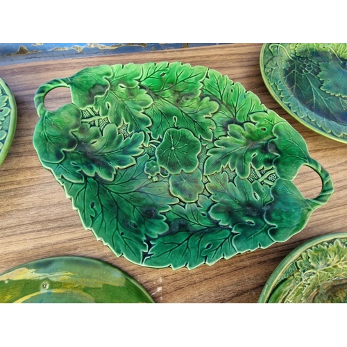Collection of Vintage Cabbage Leaf Tableware; Decorative Shaped Twin ...