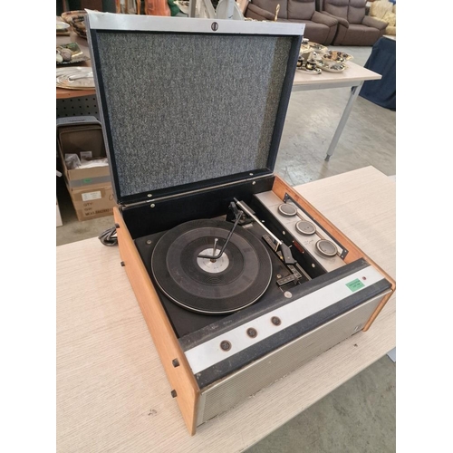 Vintage Murphy Portable Record Player / Turntable, (Model: A855G ...