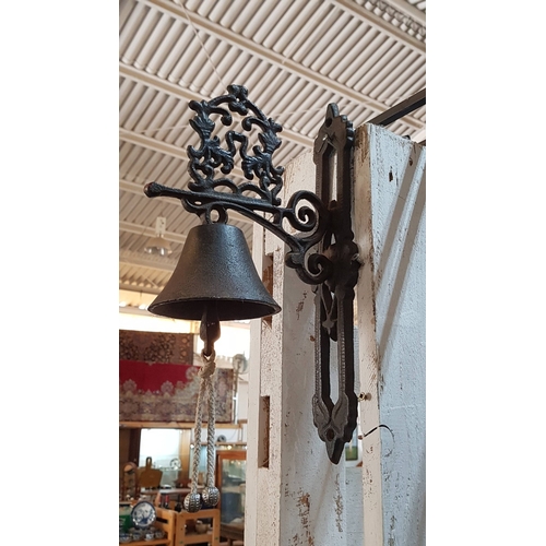 Vintage Cast Iron Wall Mounted Bell, with Floral Embellishment, (Approx ...