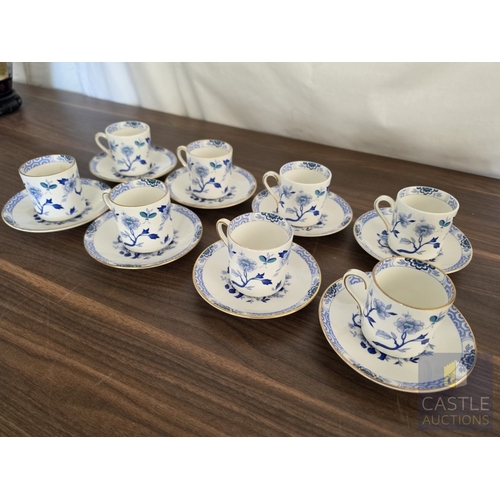 Set of 8 x Royal Grafton 'Dynasty' Pattern Tea Cups & Saucers, Fine ...