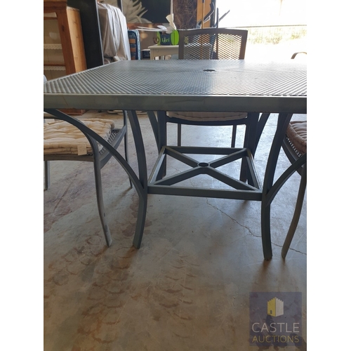 Square Steel Painted Outside Metal Table Together With 4 x Aluminium ...
