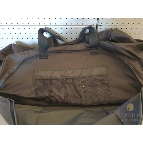 J&P Builders Hard Hat Together With J&P Holdall With Wheels & Fold Away ...