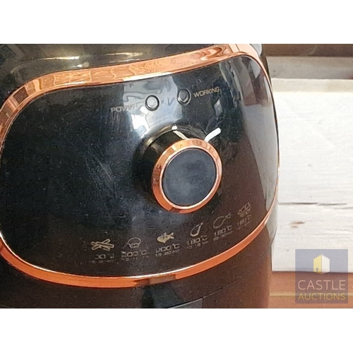 Electric Kitchen Tools; Lakeland 1.5L Slow Cooker, No 13662 and 2L ...