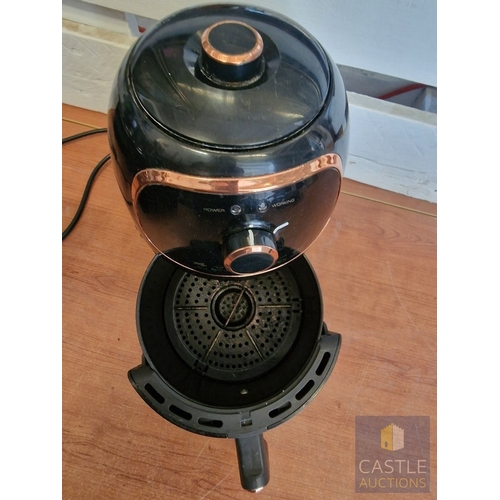 Electric Kitchen Tools; Lakeland 1.5L Slow Cooker, No 13662 and 2L ...