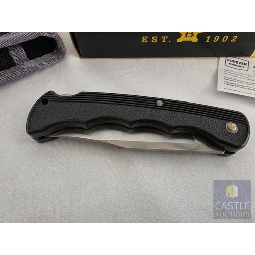 Buck 426 BuckLite III folding hunting knife, made in USA. Complete with ...