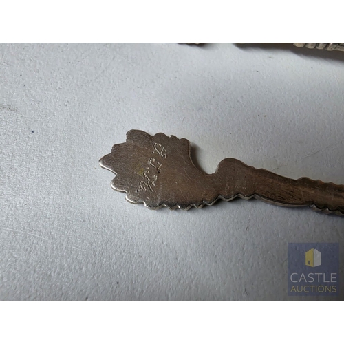 Set of 6 x Silver Desert Spoons with Leaf Design Handles, (Approx. L ...