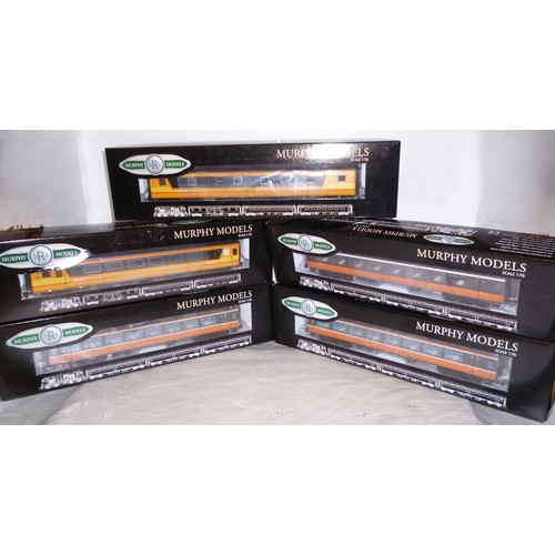 OO Gauge Murphy Models IE (Irish Railways) Passenger Coaches comprising ...
