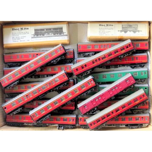 TRIANG / KITMASTER / BEC KITS / TT gauge comprising: Triang: 2 x BR ...