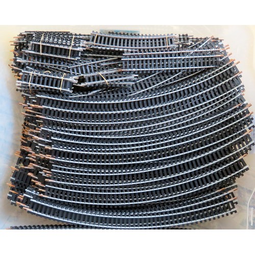 LIMA 00 gauge 350+ Straight and Curved Track Sections. All appear ...