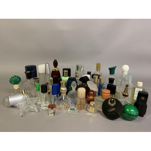 A selection of boxed fragrance sets, to include Dior, Carven/Worth and ...