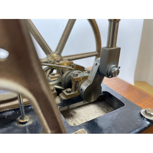 A live steam Vulcan Beam Engine model made to Edgar T Westbury's Design ...